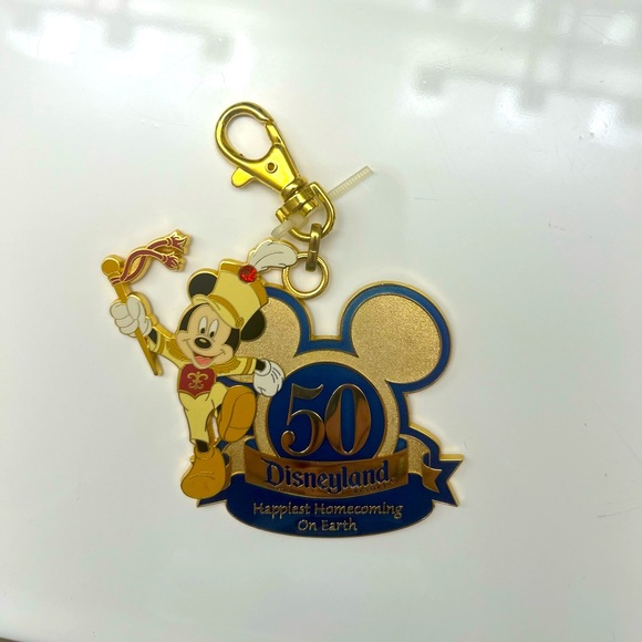 Disney | Other | New Disney 5th Anniversary Keychain 2005 | Poshmark